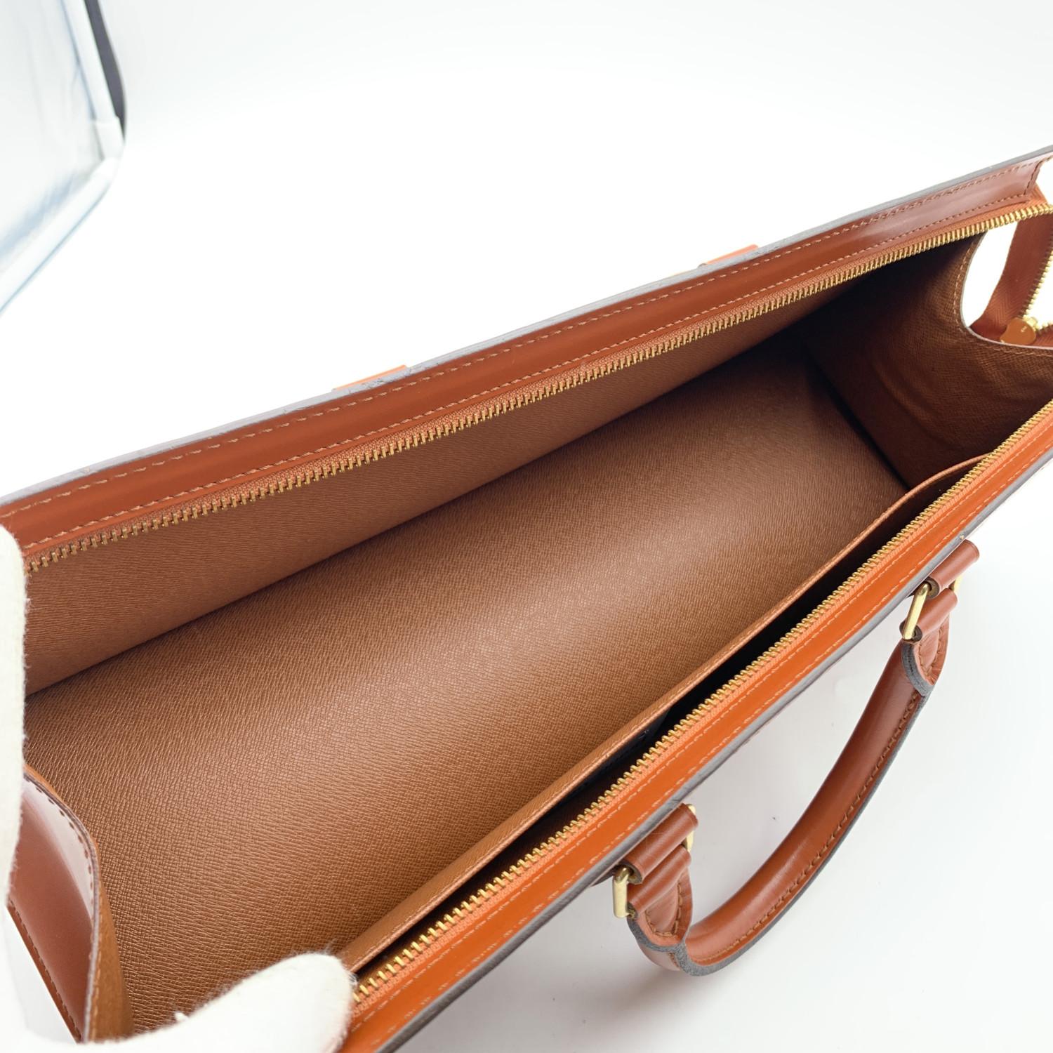 Louis Vuitton Vintage Tan Epi Leather Sac Triangle Tricot Bag For Sale ...