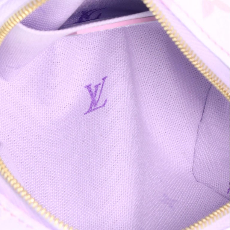 Louis Vuitton Wapity Case Spring in the City Monogram Giant Canvas For ...