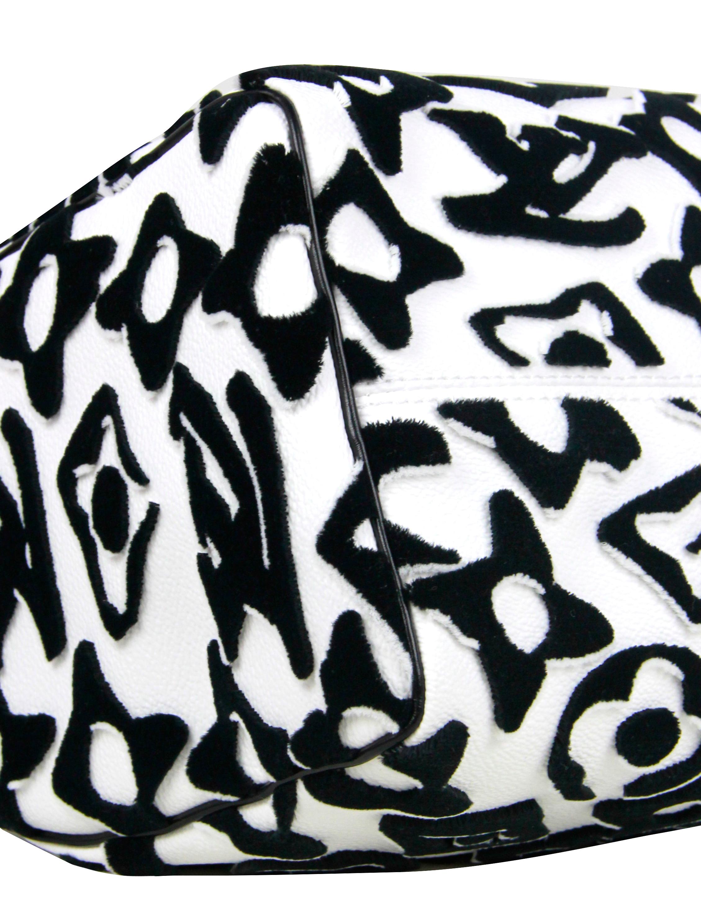 Louis Vuitton White/Black Urs Fischer Tufted Monogram Speedy ...