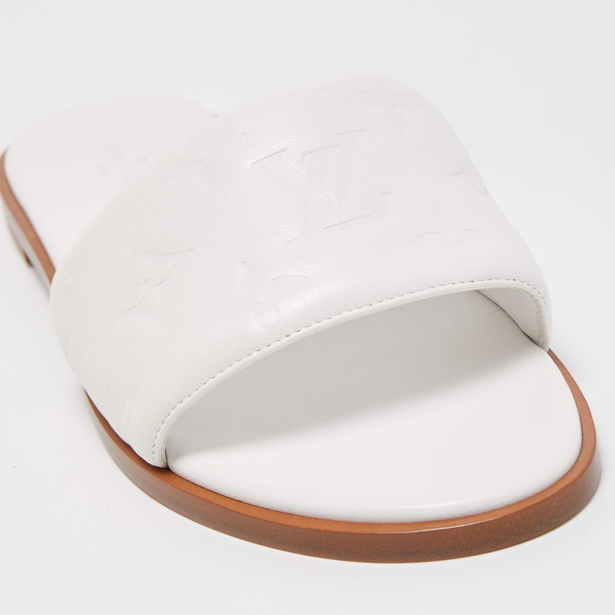 Louis Vuitton White Leather Revival Slide Fats Size 38.5 For Sale at ...