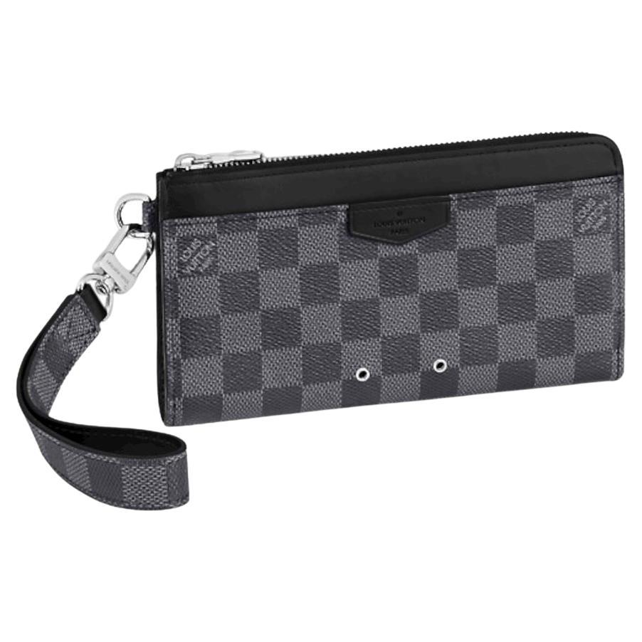 Checkered Louis Vuitton Purse - 29 For Sale on 1stDibs