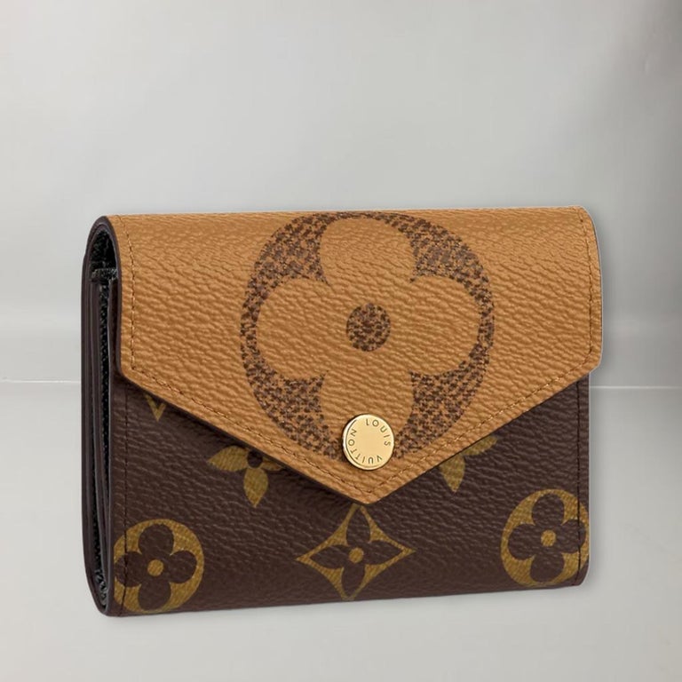 Louis Vuitton Zoe Wallet Monogram And Monogram Reverse Canvas For Sale ...