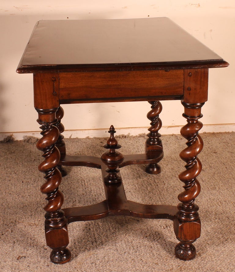 Louis XIII Table in Walnut, 17th Century For Sale at 1stDibs