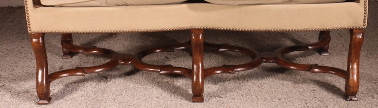 Louis XIV Sofa in Walnut, 17th Century For Sale at 1stDibs