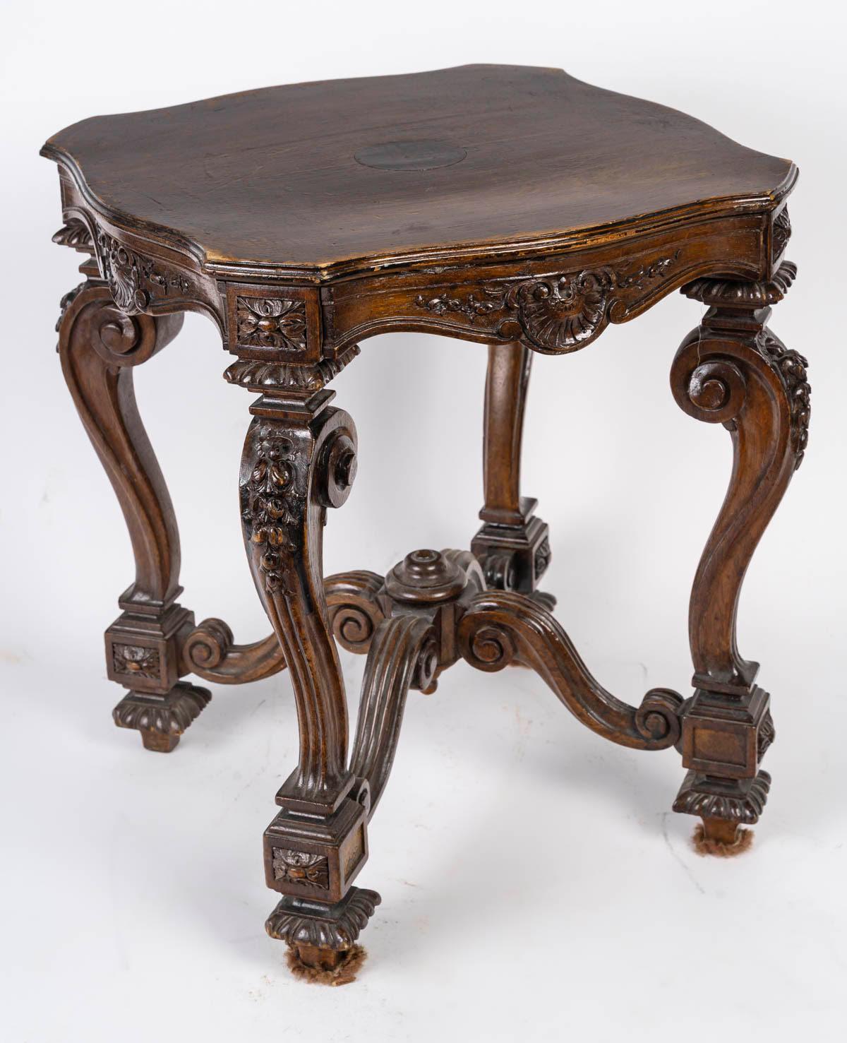 Louis XV Style Carved Wood Display Stand, 19th Century. For Sale at 1stDibs