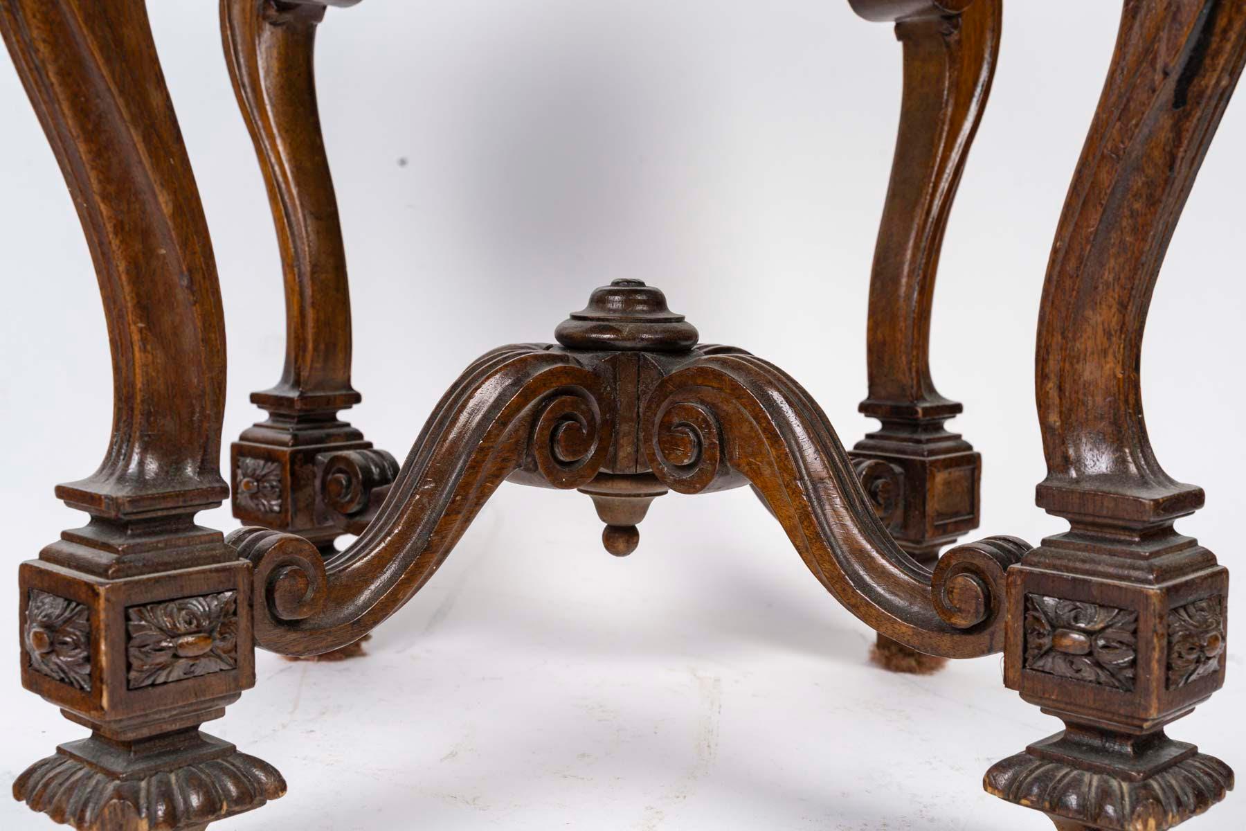 Louis XV Style Carved Wood Display Stand, 19th Century. For Sale at 1stDibs