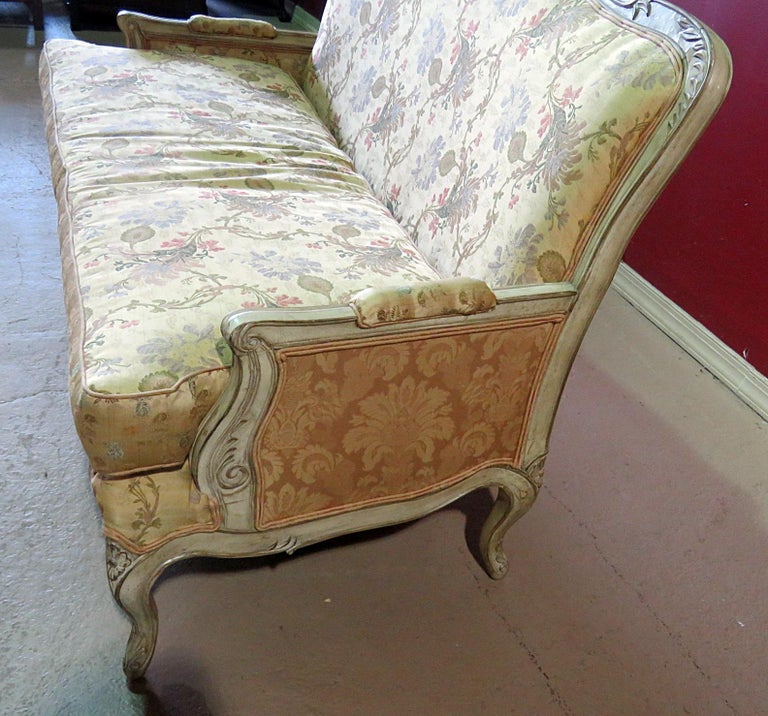 Early 1900s Painted Carved French Louis XV Style Settee Sofa Couch at ...