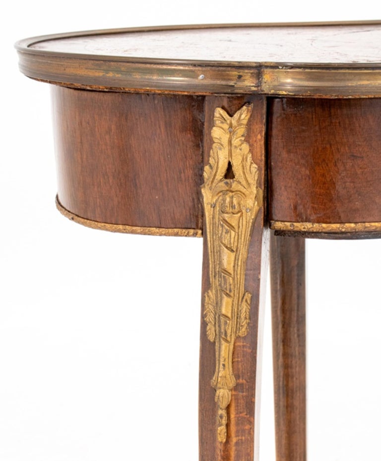 Louis XV Style "Table a Rognon" Side Table For Sale at 1stDibs