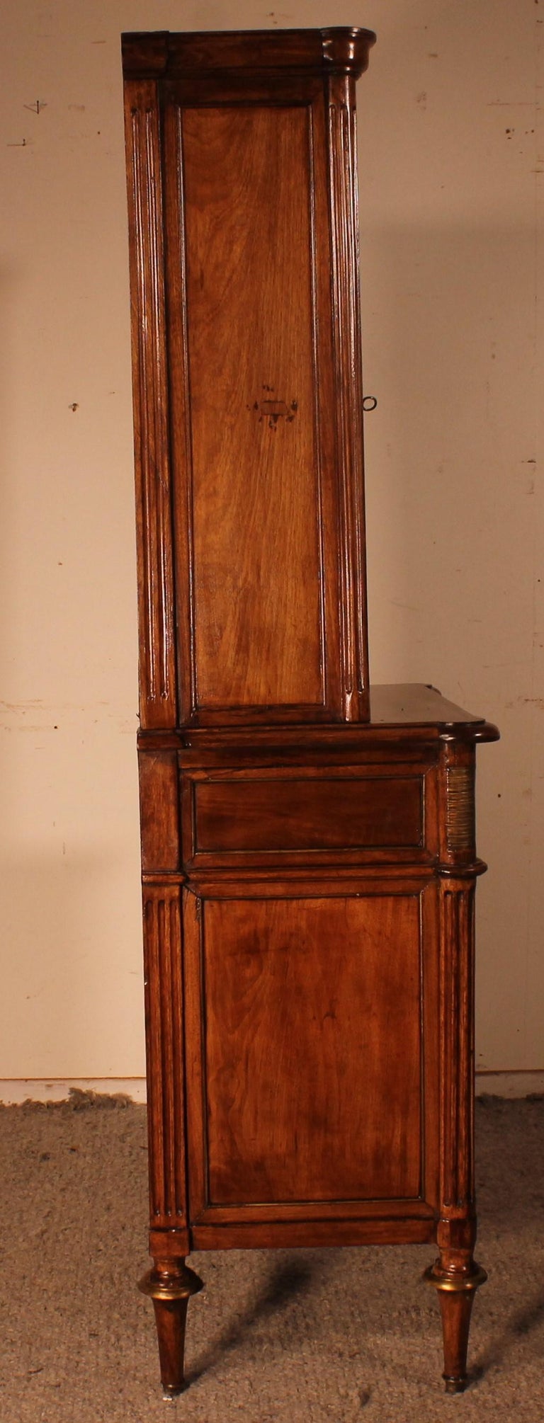 Louis XVI Library Cabinet, 18th Century For Sale at 1stDibs