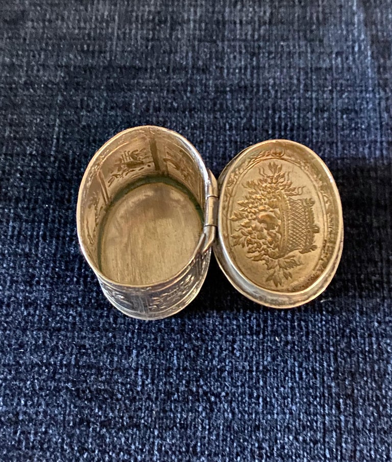 Louis XVI Neoclassical Sterling Silver Snuff or Patch Box For Sale at ...