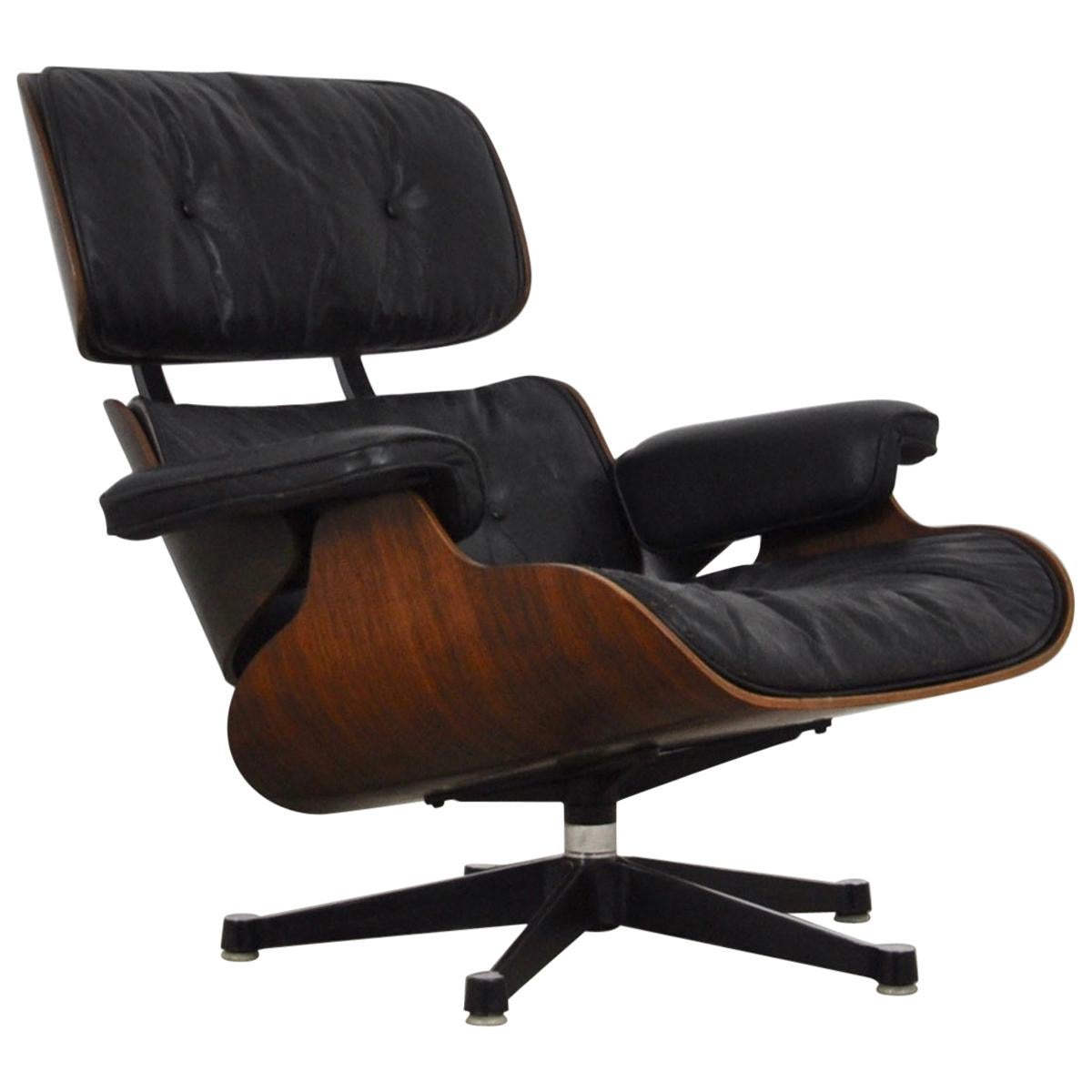 Lounge Chair by Charles and Ray Eames for Mobilier International, 1970s ...