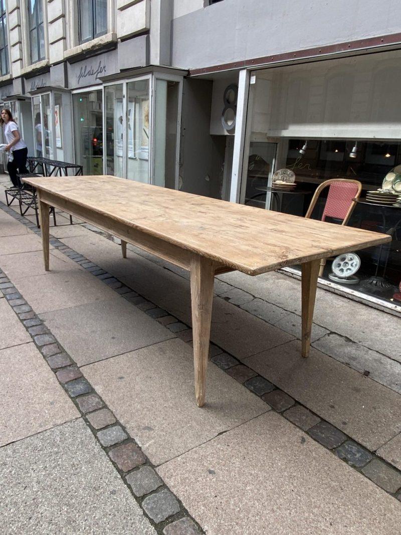 Lovely Long Table, France circa 1900 For Sale at 1stDibs