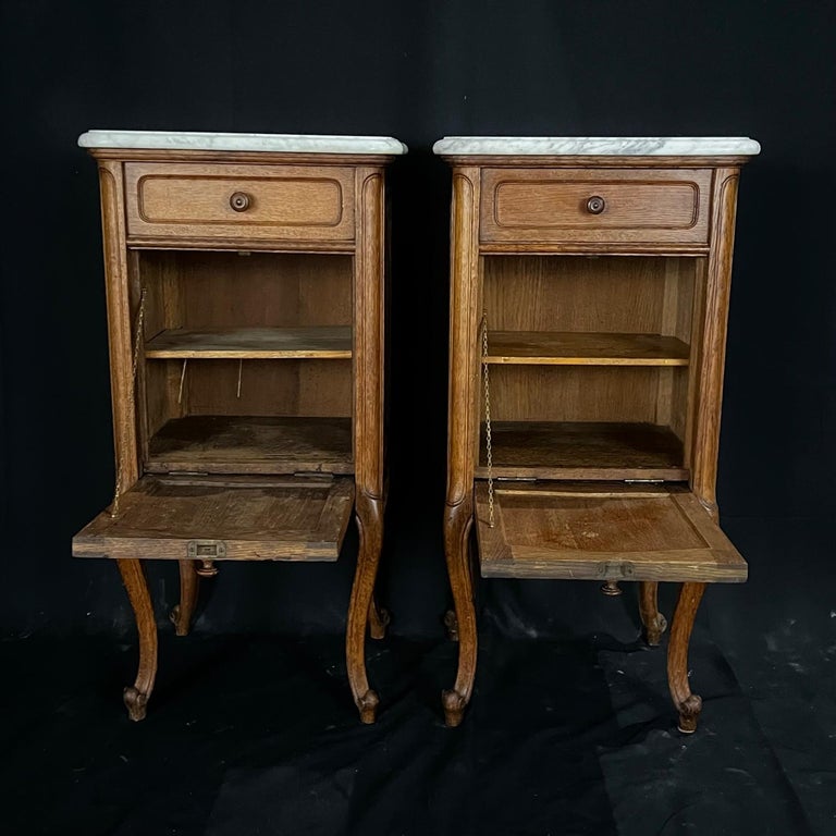 Lovely Pair of French Marble Top Antique Night Stands For Sale at 1stDibs