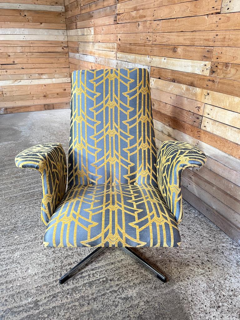 Lovely Shaped Dutch Retro 1950's Swan Arm Chair Unusual Shape Newly ...