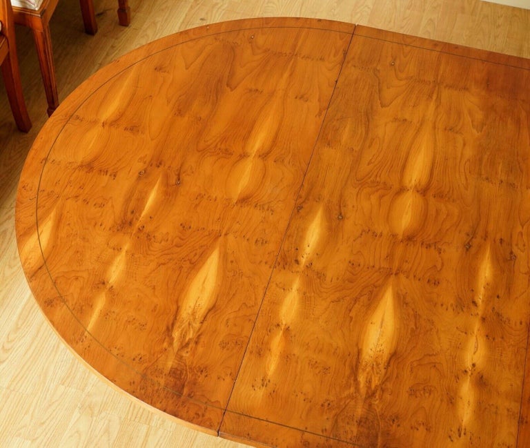Lovely Vintage Brights of Nettlebed Burr Yew Wood Dining Table 4-6 ...