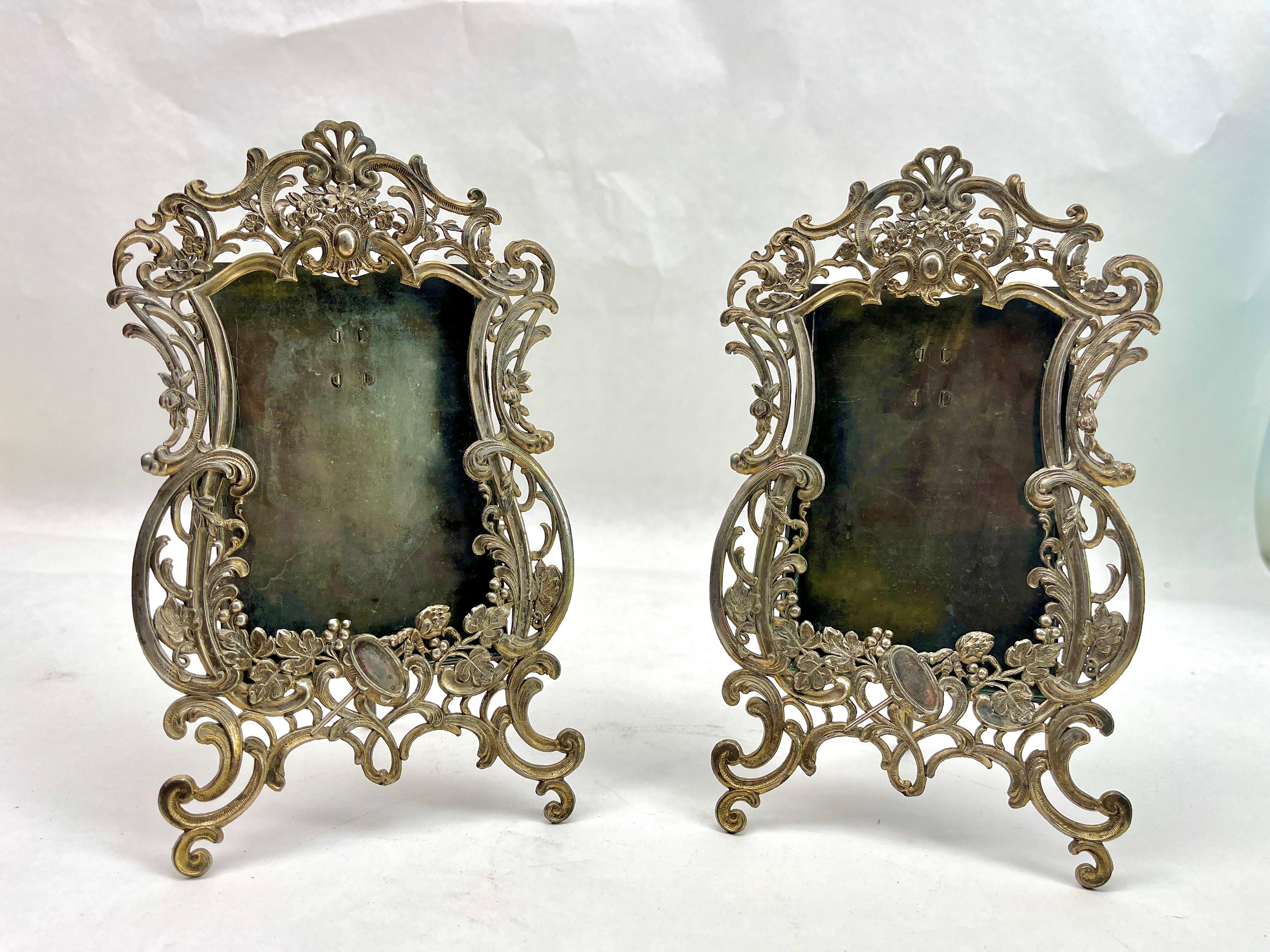 'Lover's Knot' Pair of Picture Frames with glas cover Silver Plate ...