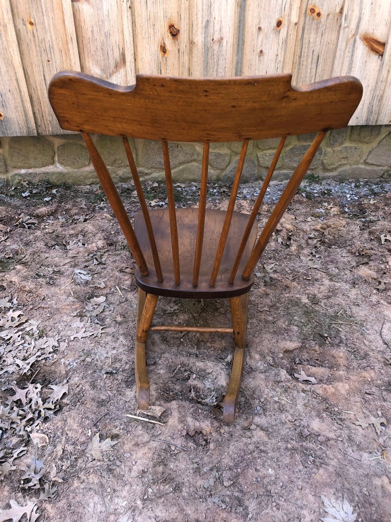 Low Slung Vintage Nursing Rocker at 1stDibs
