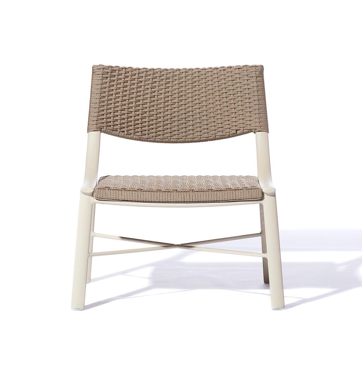Lua Brazilian Contemporary Outdoor Metal and Rope Easychair by Lattoog ...