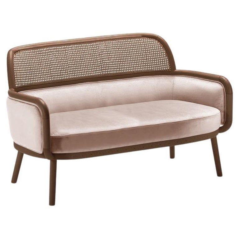 Luc Sofa Klein mit Eschenholz-Asche-056-1 und Vigo-Blume im Angebot bei ...