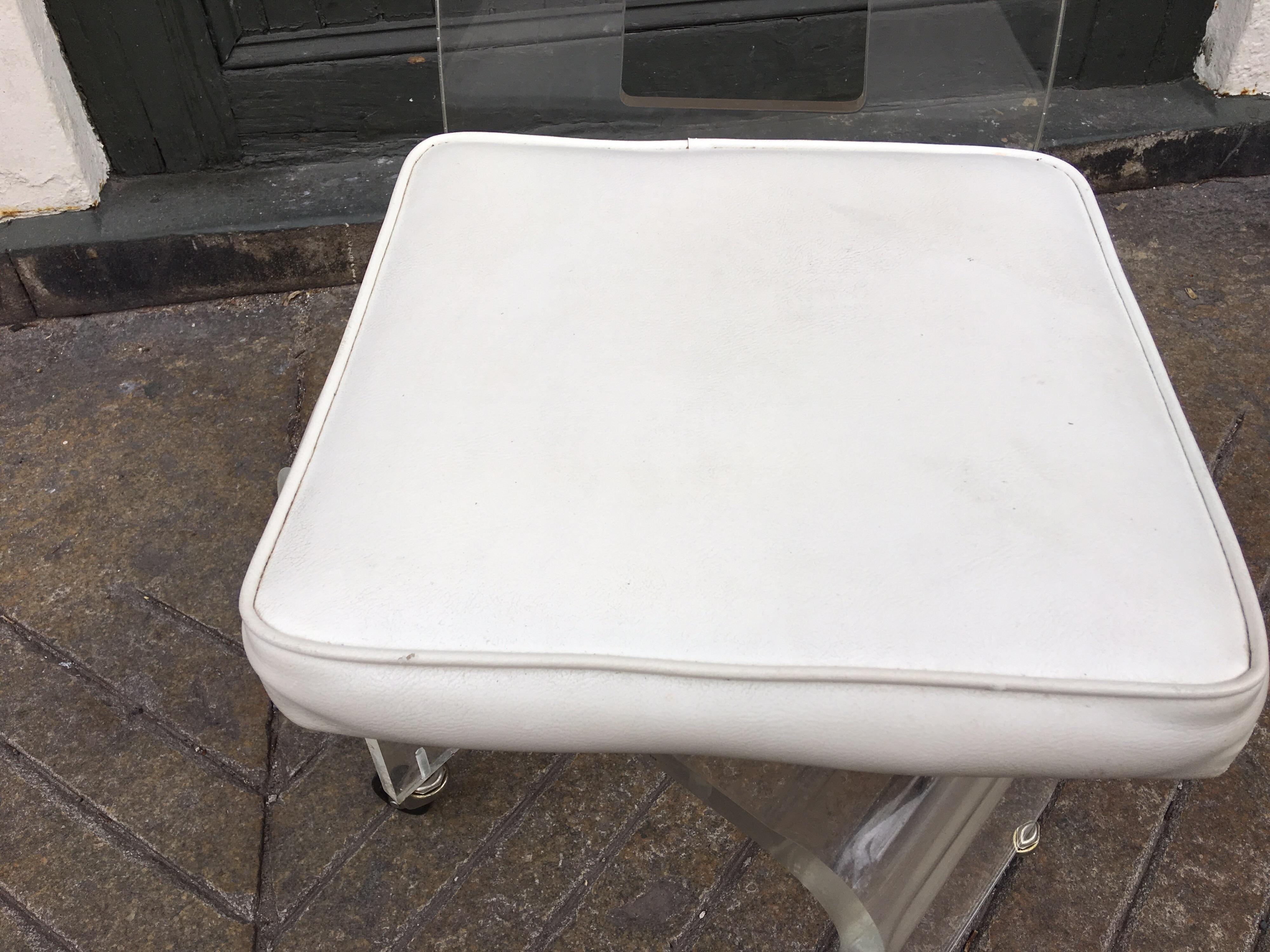 Lucite Chair at 1stDibs