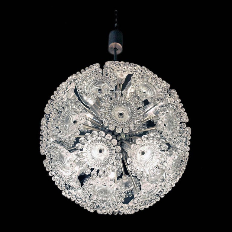 Lucite Flowers Sputnik Chandelier Dandelion Clock, 1960s at 1stDibs
