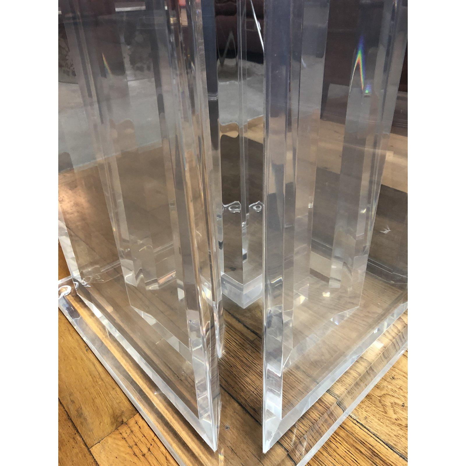 Lucite and Glass Nine-Pillar Glass Dining Room Table For Sale at 1stDibs