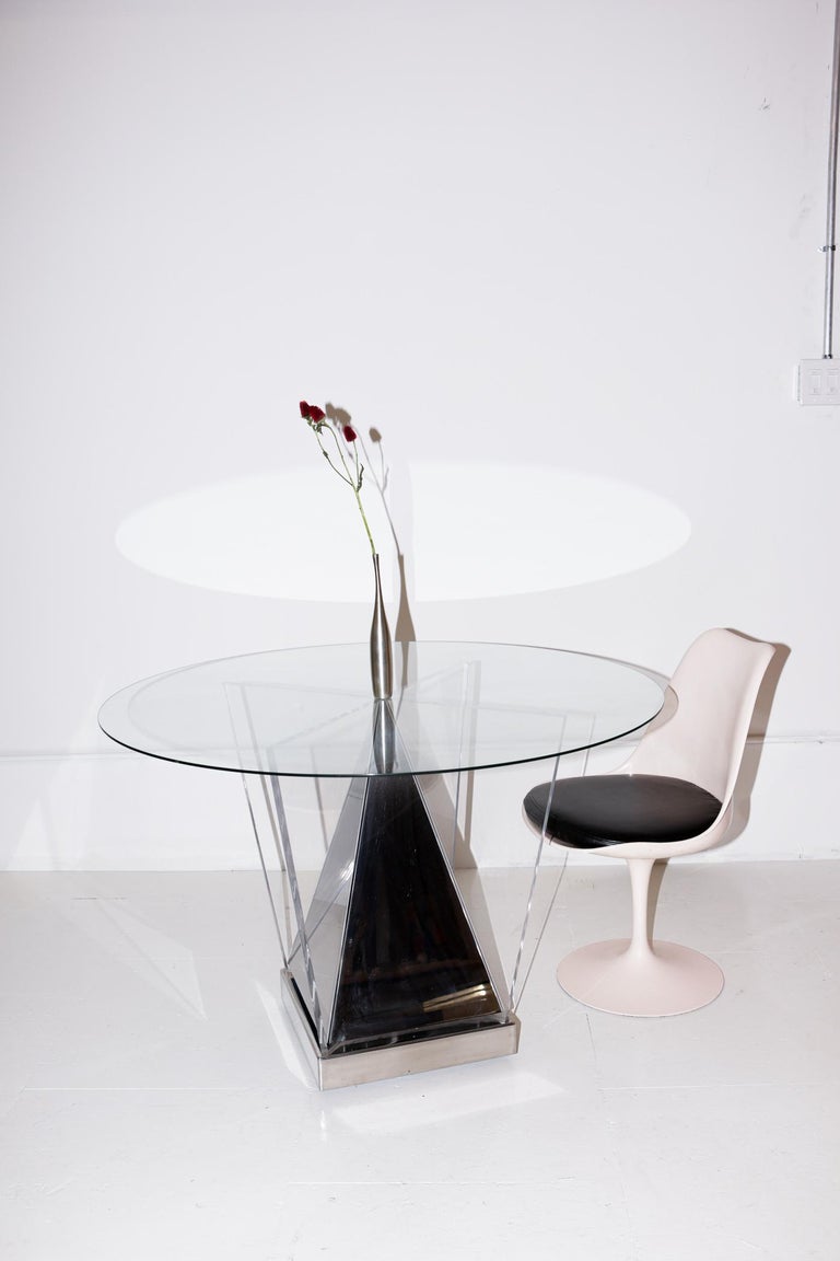 Lucite, Mirror and Glass Round Dining Table For Sale at 1stDibs