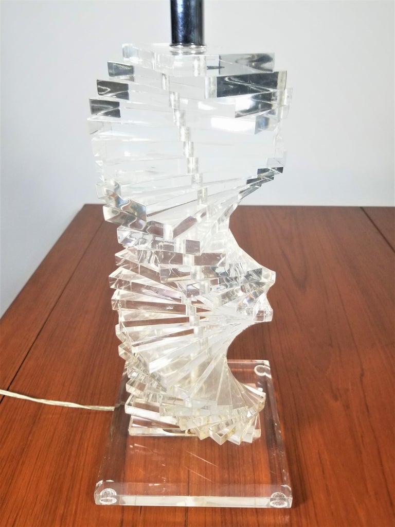 Lucite Table Lamp For Sale at 1stDibs