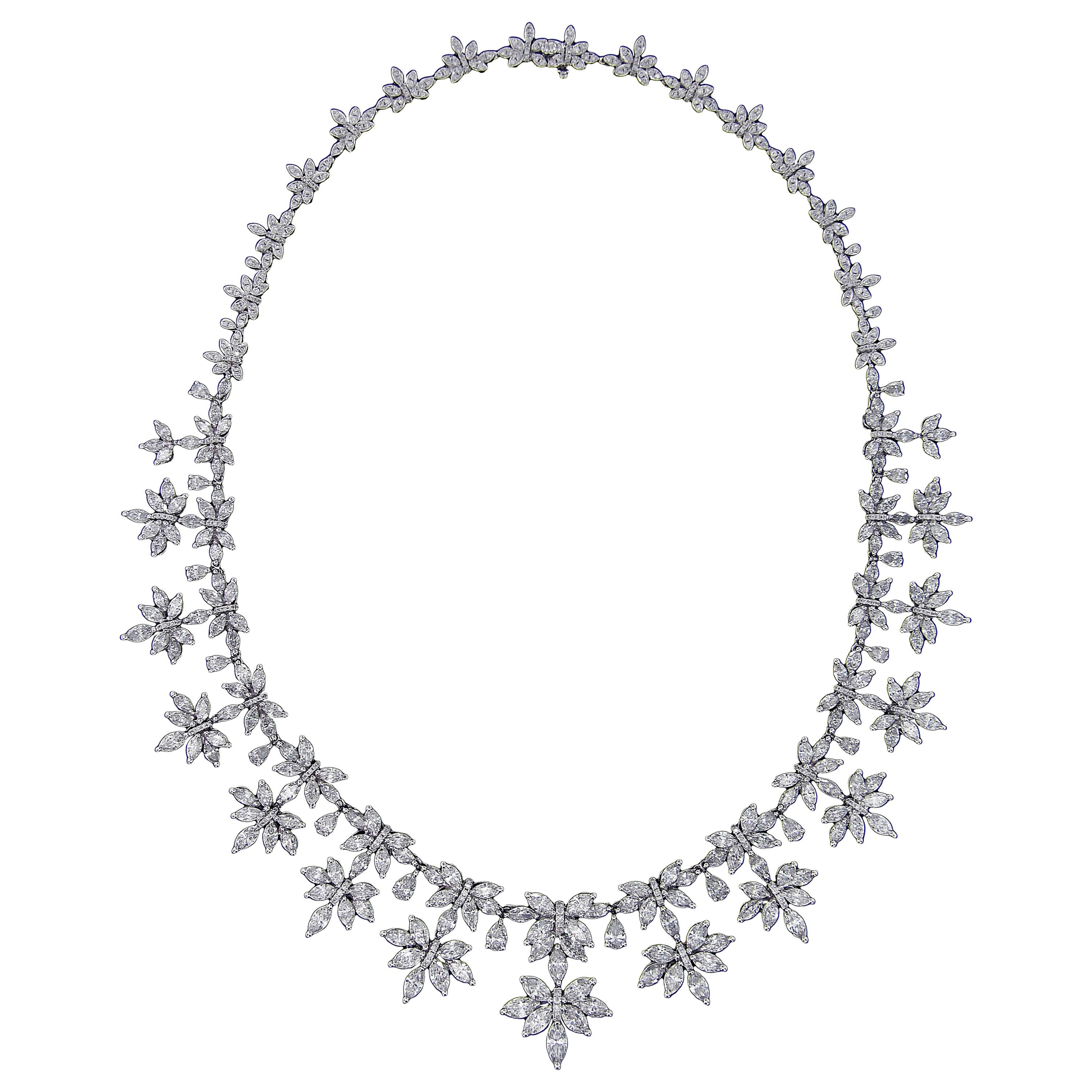 Art Deco Crystal Flapper Necklace For Sale at 1stDibs