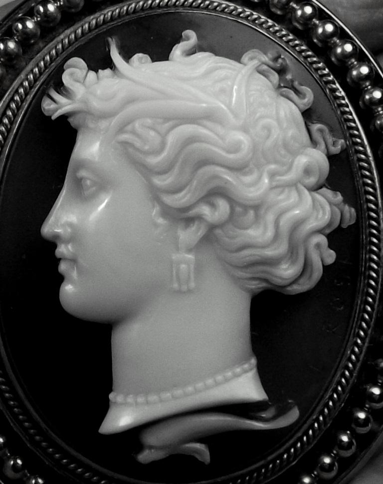 Luigi Rosi Antique Victorian Nymph Arethusa Hard Stone Cameo Brooch at ...