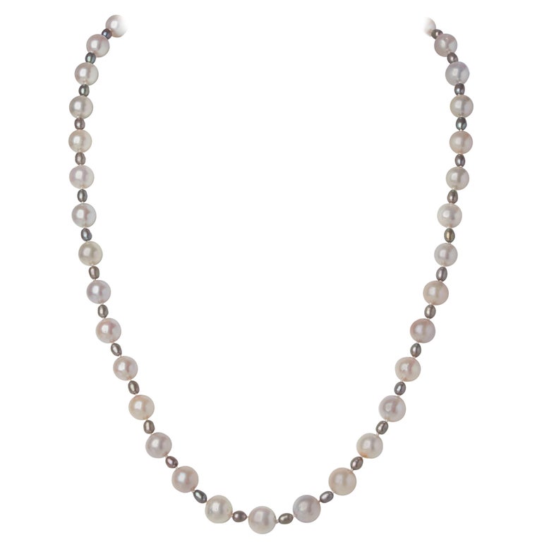 Weiße weißgraue Akoya-Perlenkette mit Verschluss aus Sterlingsilber und ...