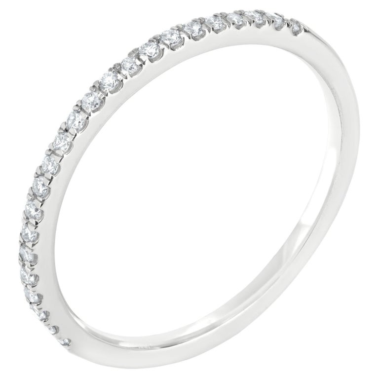 Luxle Round Diamond Band Ring in 18k White Gold For Sale at 1stDibs