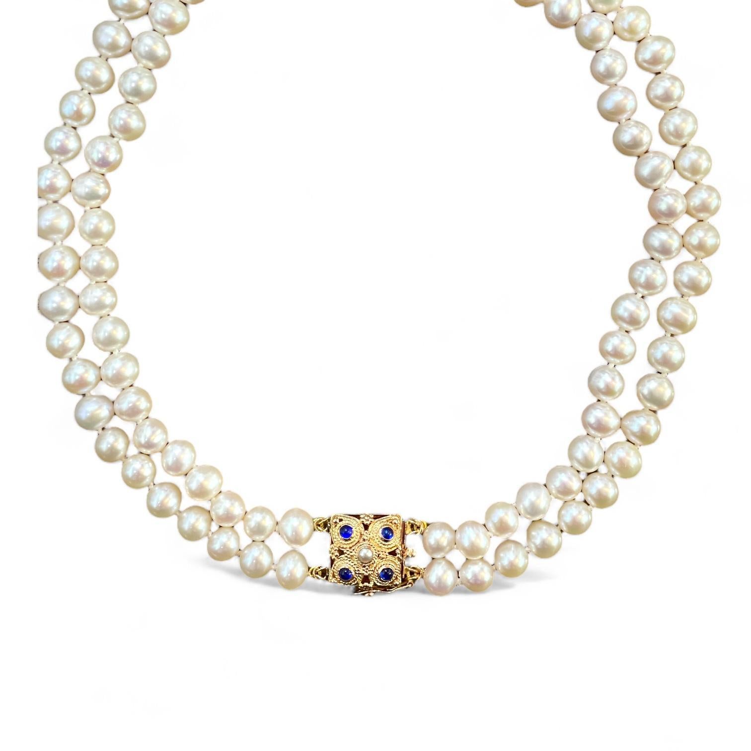 Luxurious 18K Gold Pearl Necklace with Stunning Sapphire Clasp For Sale ...