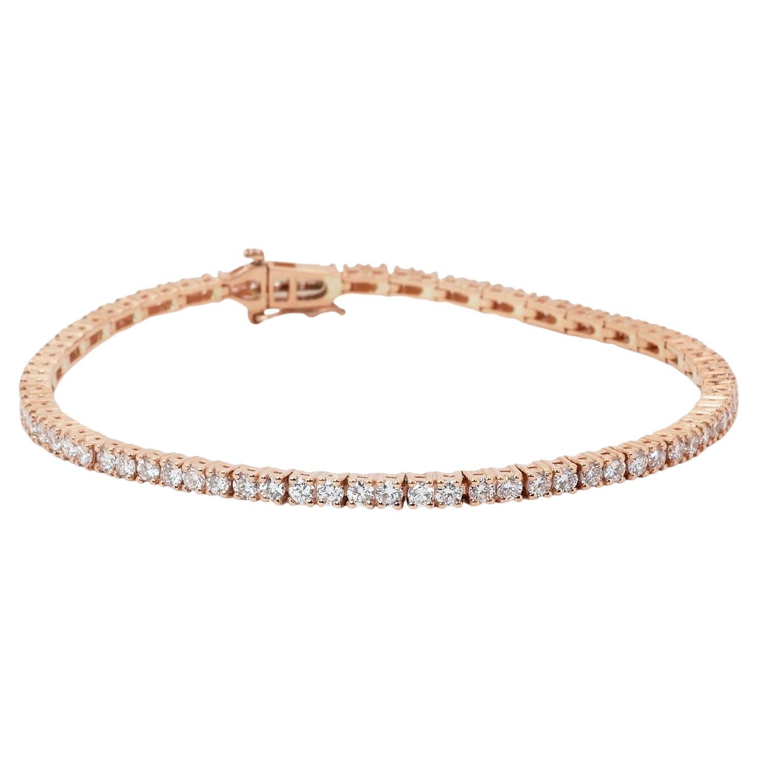 Luxurious 18K White gold Bangle with 2 Ct Natural Princess Diamonds - IGI Cert For Sale at 1stDibs