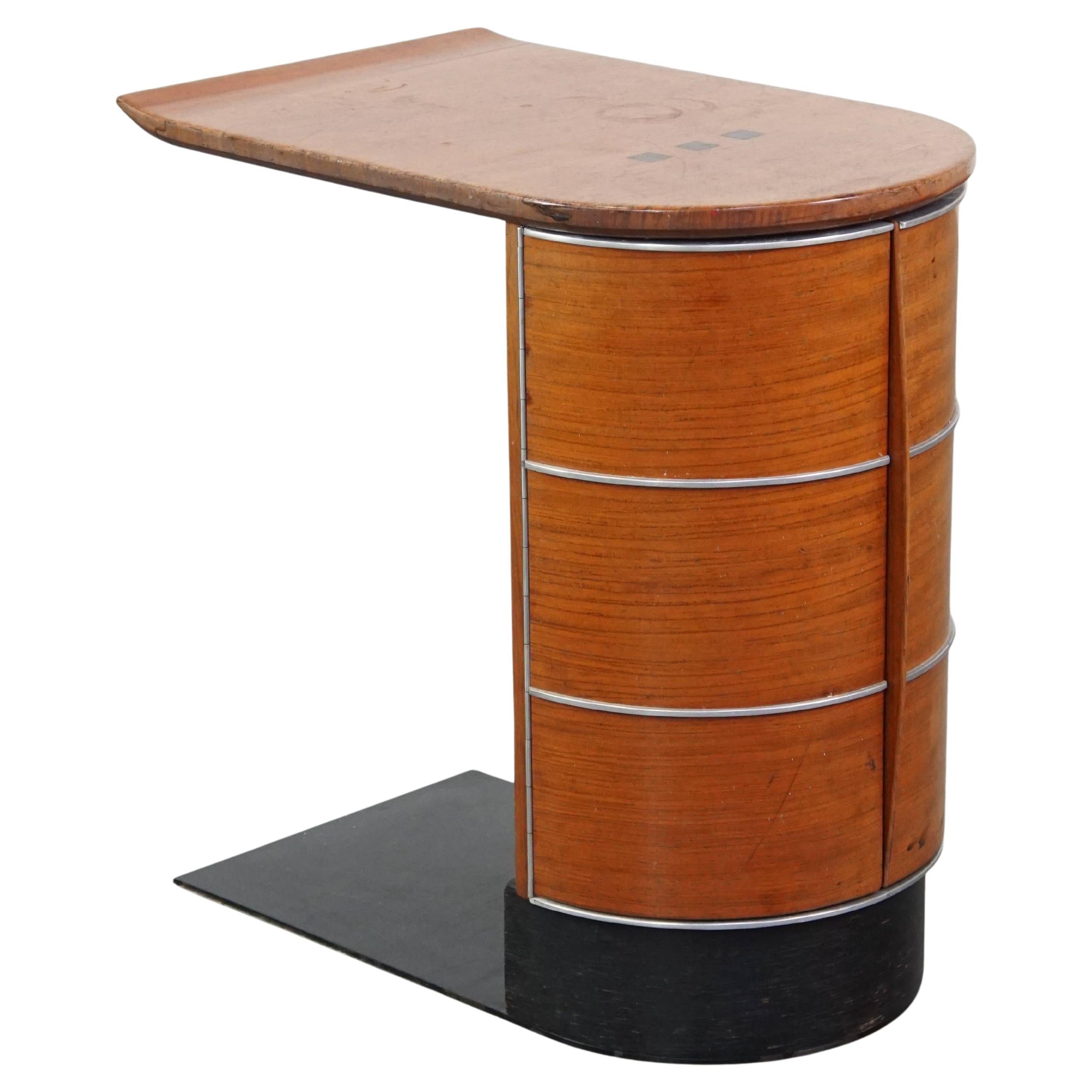 European Side Tables - 16,281 For Sale at 1stDibs | european tables