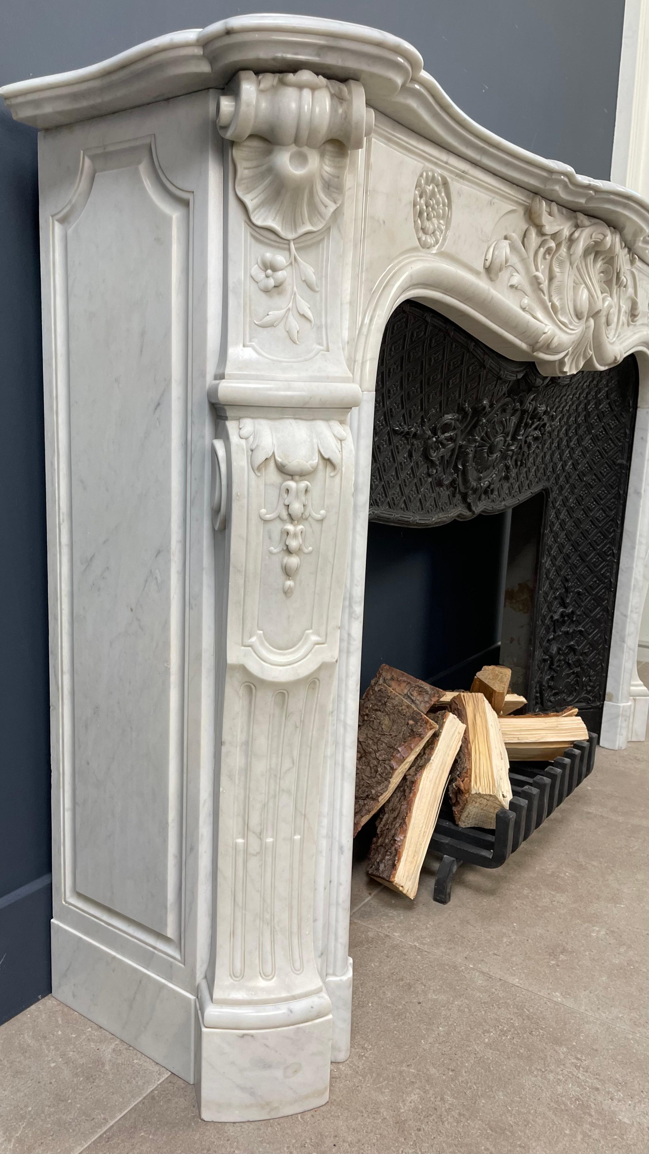 Luxury Antique French Shell Fireplace with Cast Iron Insert Fireplace ...