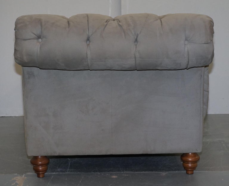 Luxury Natuzzi Italy Chesterfield Chaise Lounge with Velvet Upholstery ...