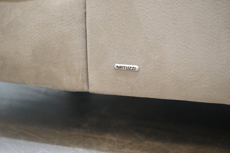 Luxury Natuzzi Italy Chesterfield Chaise Lounge with Velvet Upholstery ...