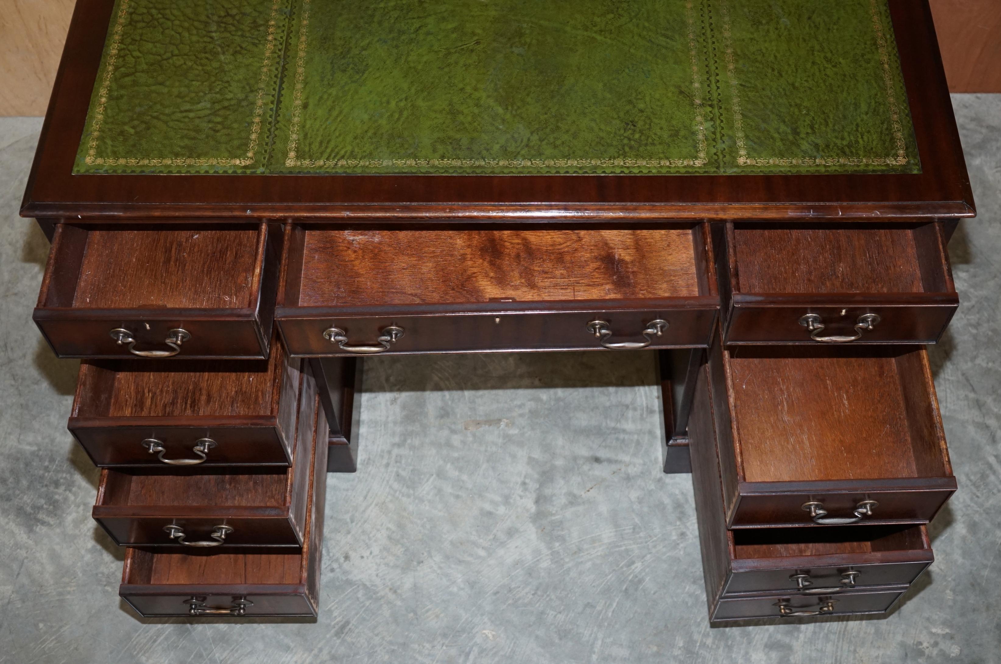 Luxury Vintage Green Leather Hardwood Twin Pedestal Traditional Partner ...