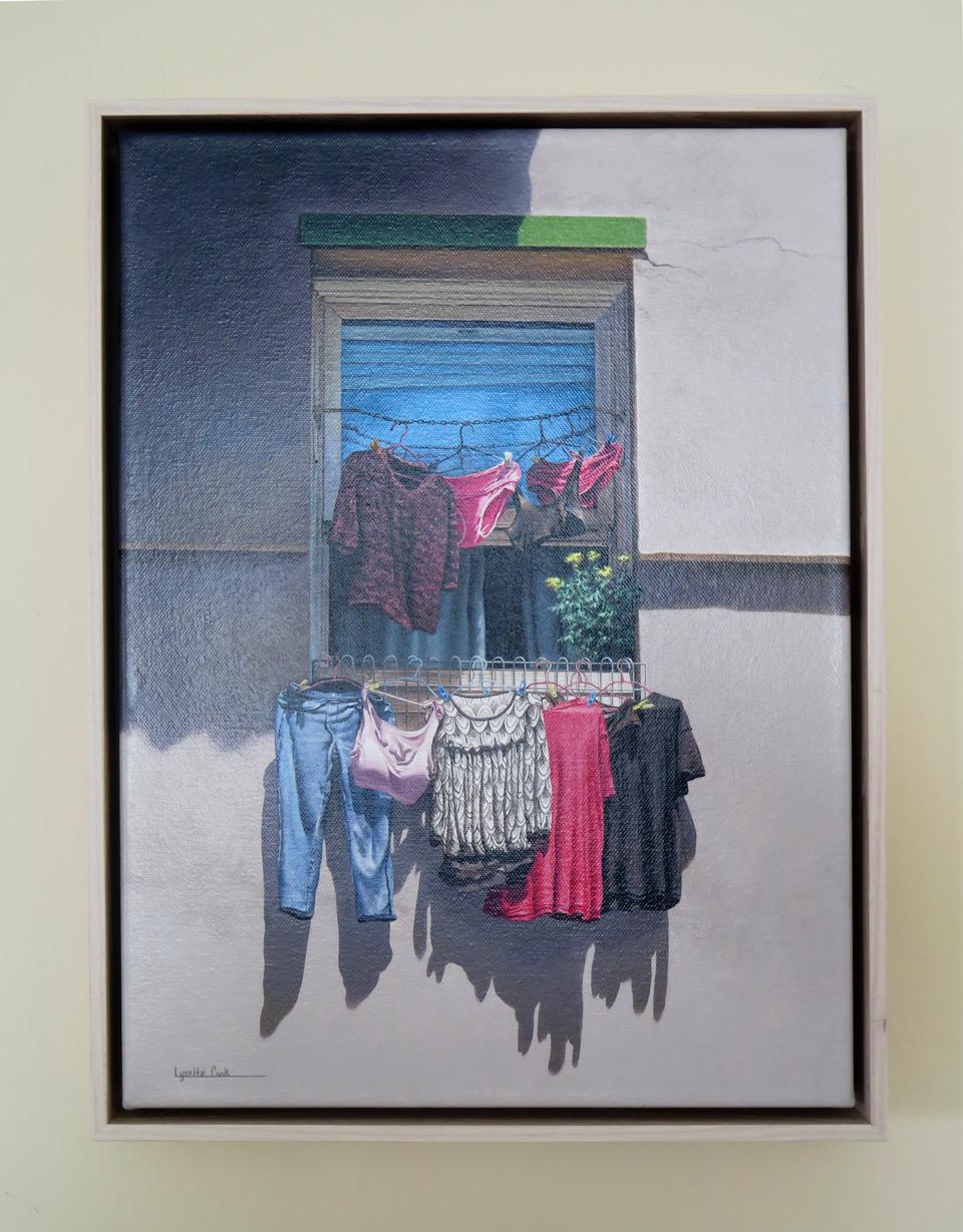 Lynette Cook - Another Day at Suzies - photorrealism hyoerrealism ...