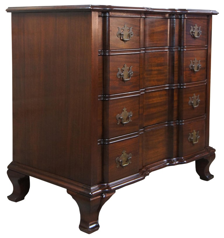 Maddox Colonial Georgian Mahogany Block Front Bachelors Hall Entry ...