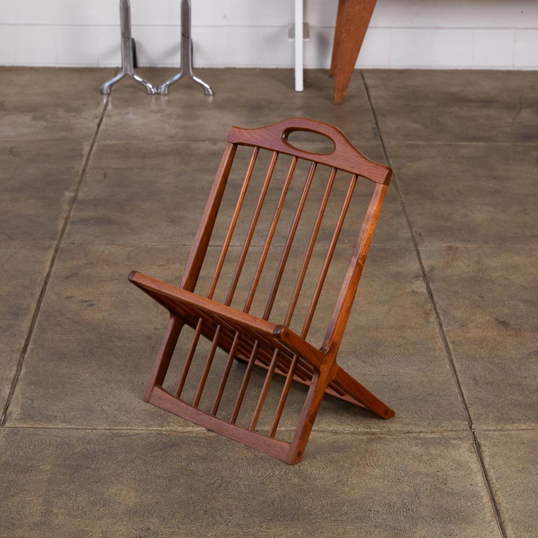 Magazine Rack by Arthur Umanoff for Washington Woodcraft at 1stDibs