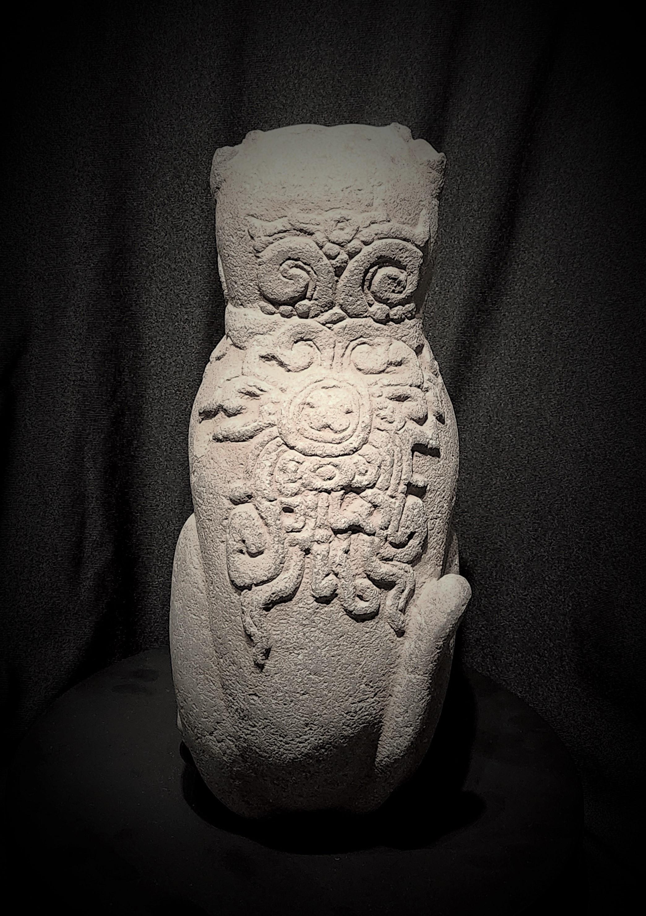 Magnificent Aztec Jaguar with incredible bas-relief designs - Pre-1970 ...