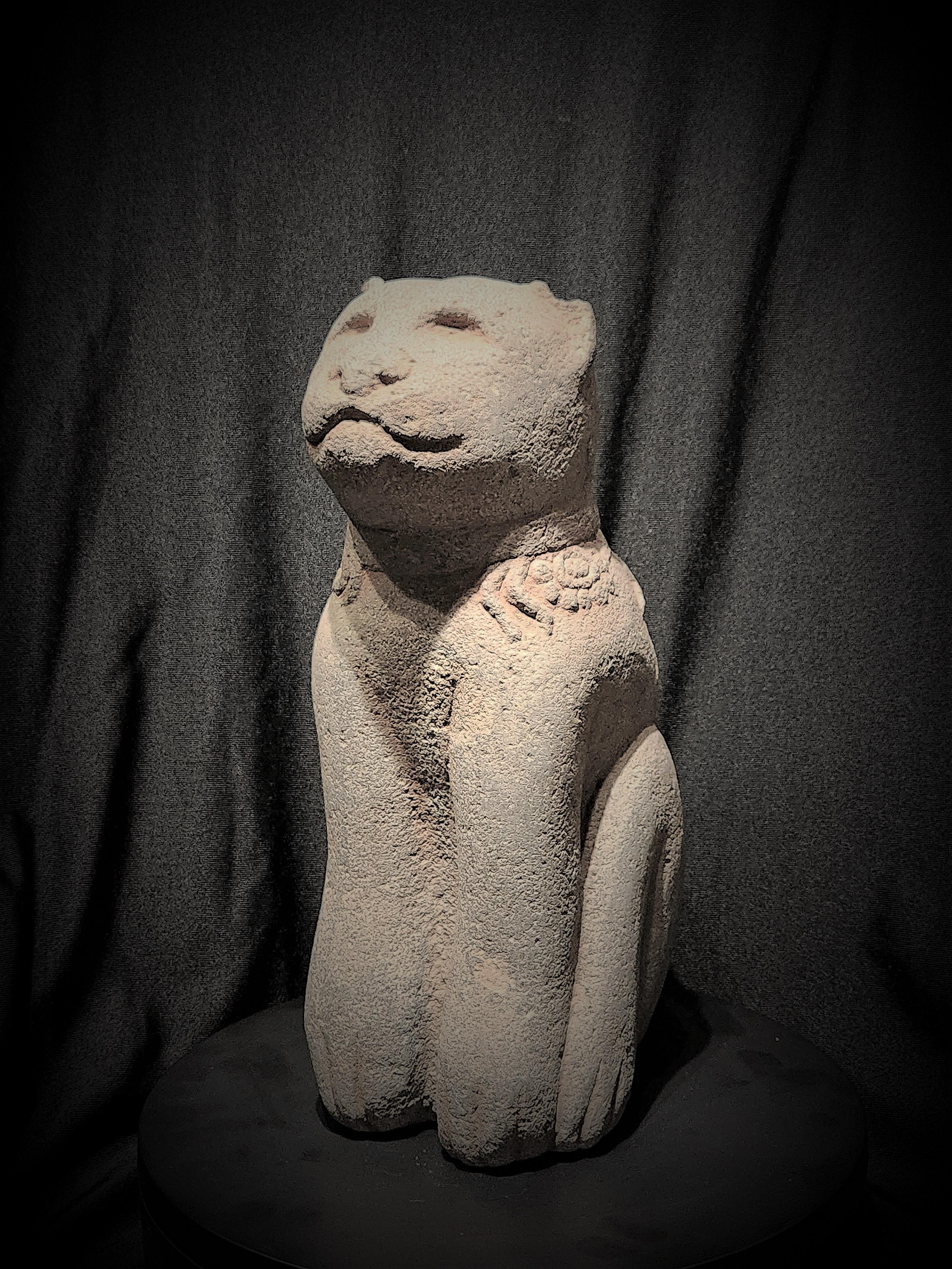 Magnificent Aztec Jaguar with incredible bas-relief designs - Pre-1970 ...