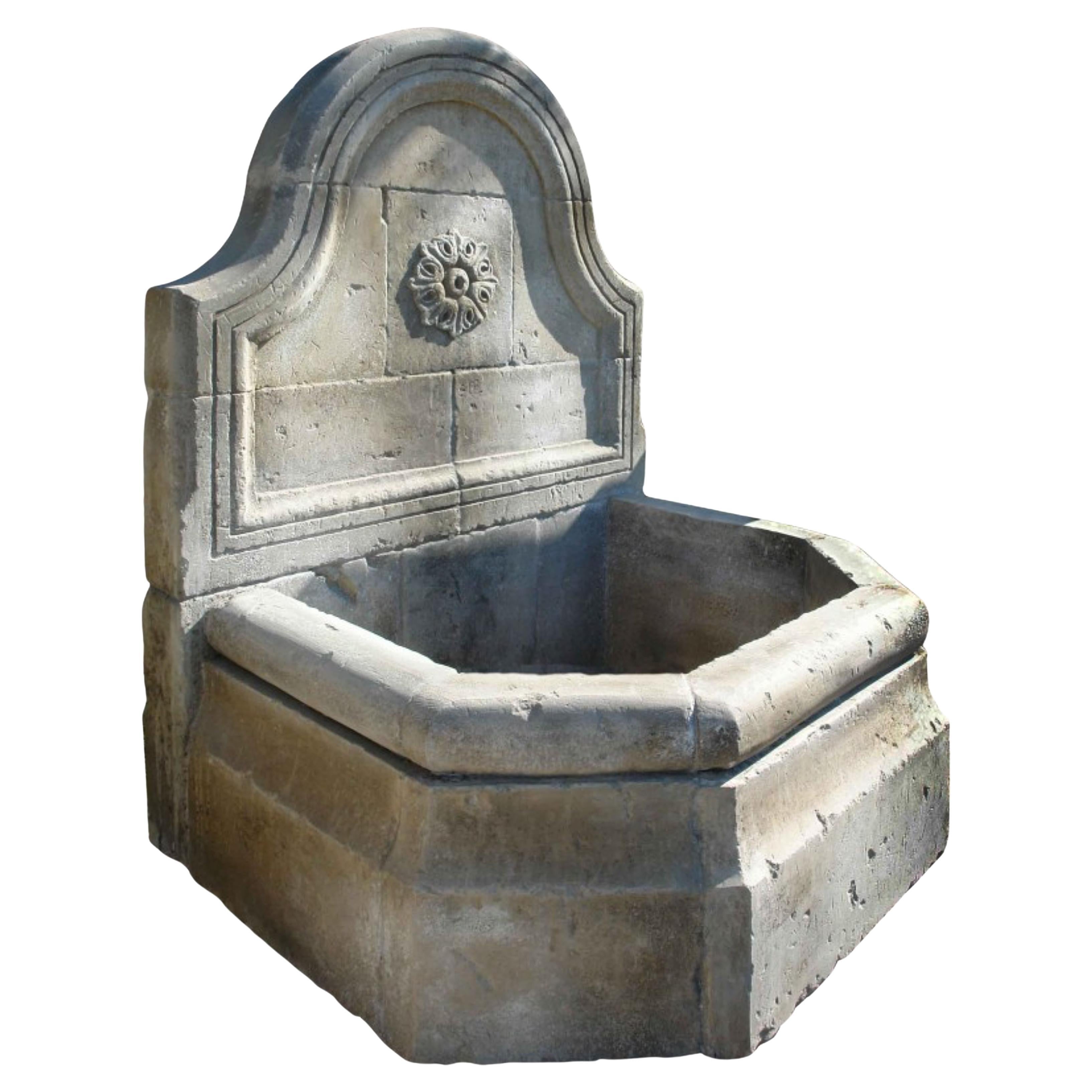 MAGNIFICENT FRENCH FOUNTAIN IN LIMESTONE WITH ROSETTE late 20th Century ...