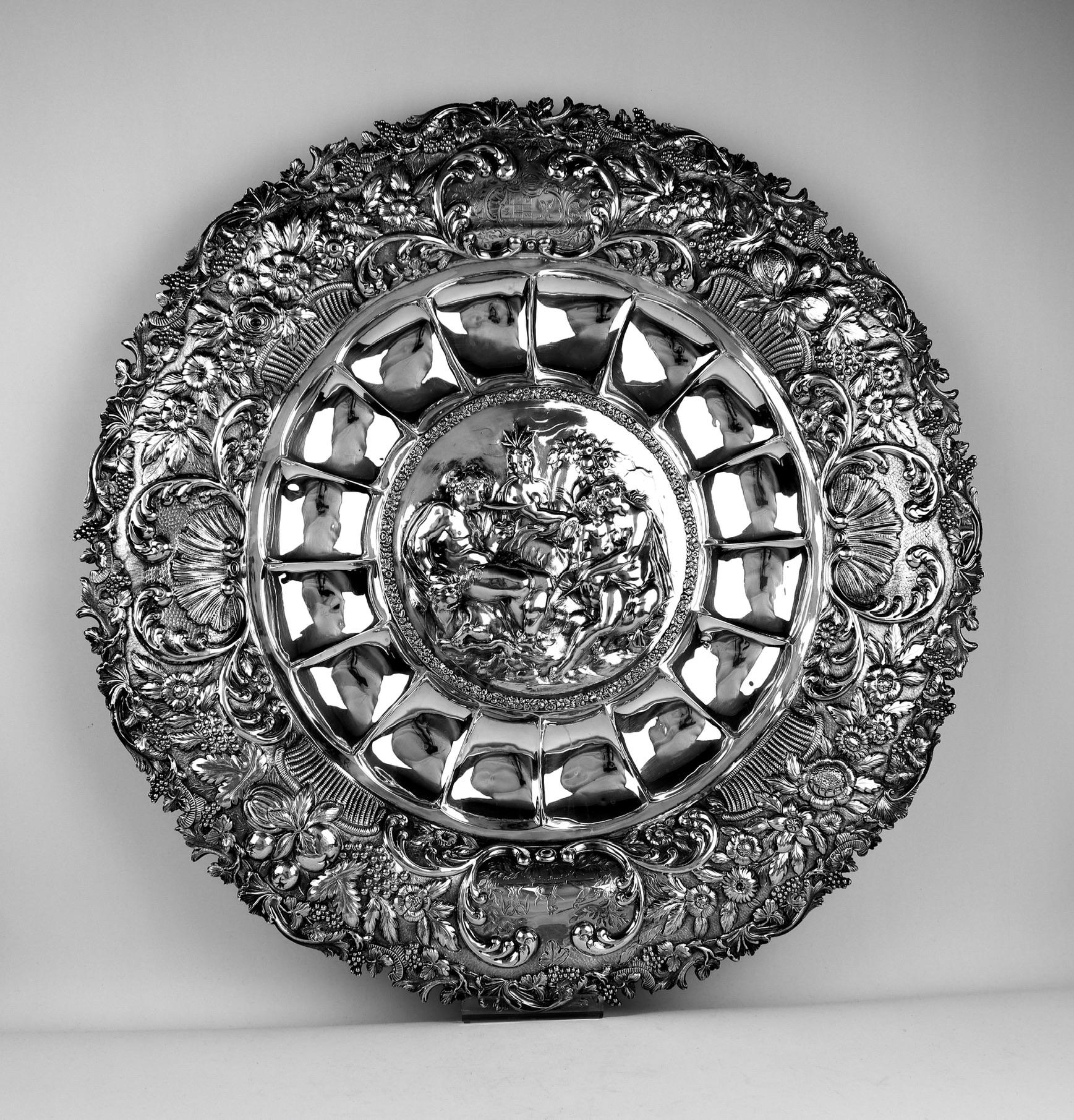 Magnificent Georgian Sterling Silver Sideboard Centrepiece Dish London ...