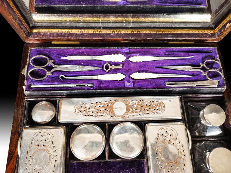 Magnificent Victorian 19th Century Toilet Box For Sale at 1stDibs