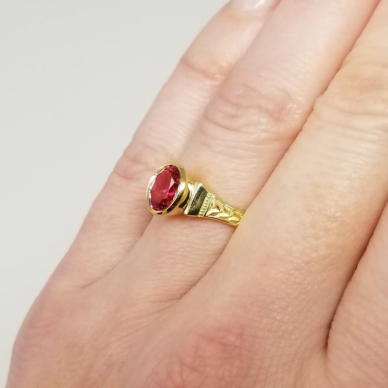 Mahenge Spinel in 18 Karat Gold Custom Ring For Sale at 1stdibs