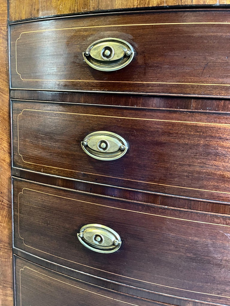 Mahogany Chest of Drawers For Sale at 1stDibs