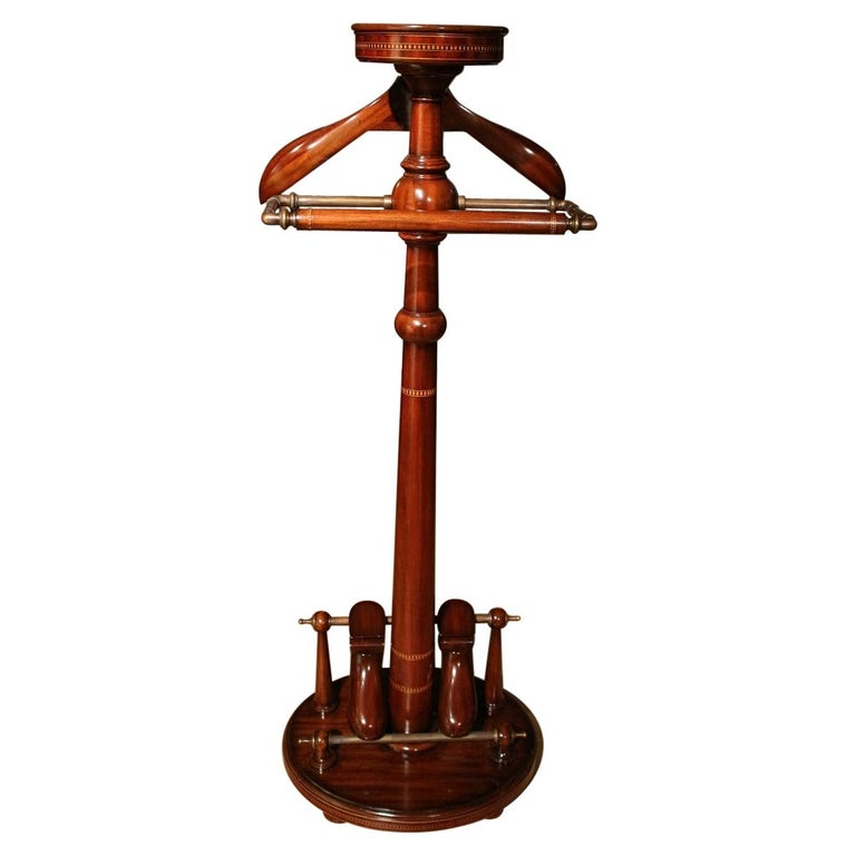 Mahogany Dressboy For Sale at 1stDibs